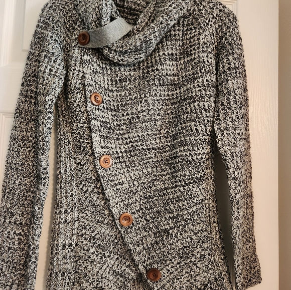 Source Unknown | Sweaters | Gray Black And White Beautiful Acrylic ...